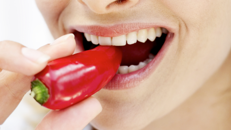 Why hot chillies might be good for us - BBC News