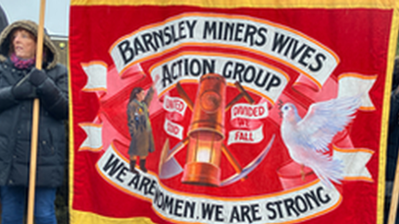 Arthur Scargill joins miners' strike's 40th anniversary rally - BBC News