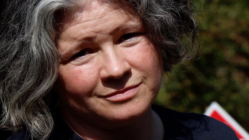 Keyworth street named Britain's best for hedgehogs - BBC News