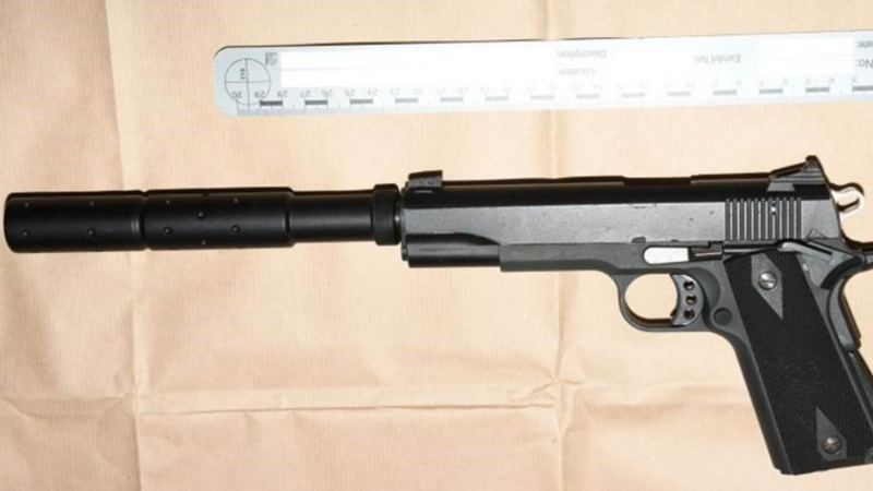 Nottinghamshire gang jailed after record homemade 'slam guns' discovery ...
