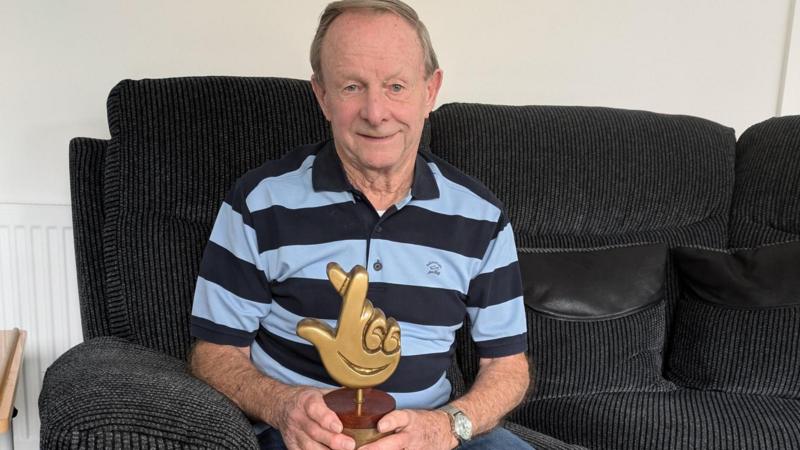 What it's like to win the lottery - by a man who has done it - BBC News
