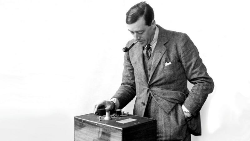 How voices from Daventry travelled the world - BBC News