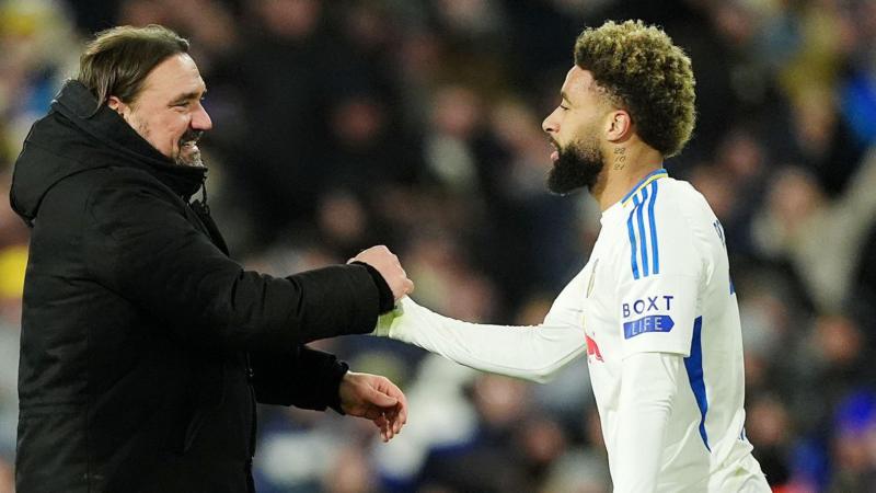 Leeds United 2-1 Sunderland: Pascal Struijk takes Whites top - BBC Sport