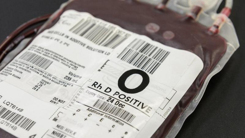 Shortage of blood supplies prompts amber warning - BBC News