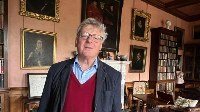 Tears for peers: Hereditary Lords face up to extinction - BBC News