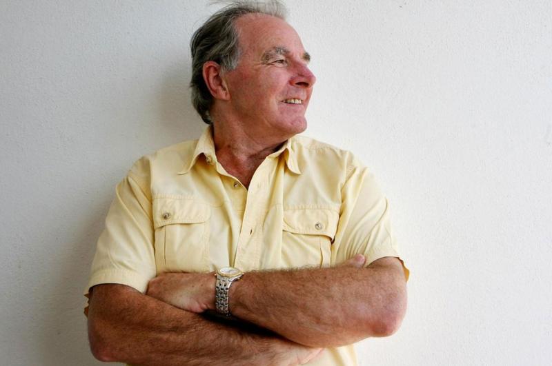 Glasgow's Pavilion theatre sold to London company - BBC News