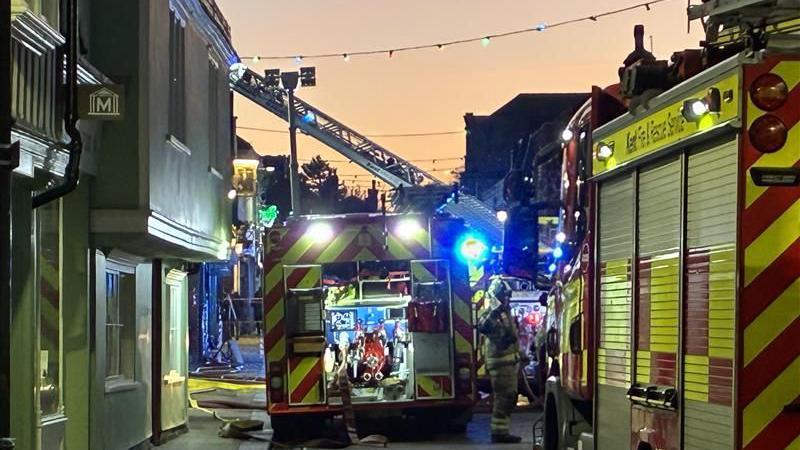 Kent Fire and Rescue Service - BBC News