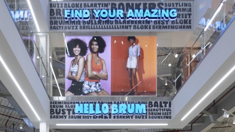 Biggest Primark in the world opens in Birmingham - BBC News