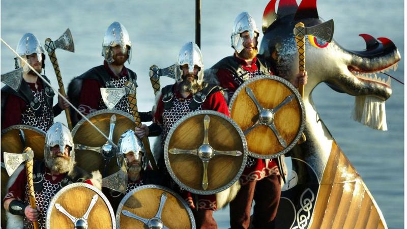 How the Irish shape Britain: A story of rejection and tolerance - BBC News