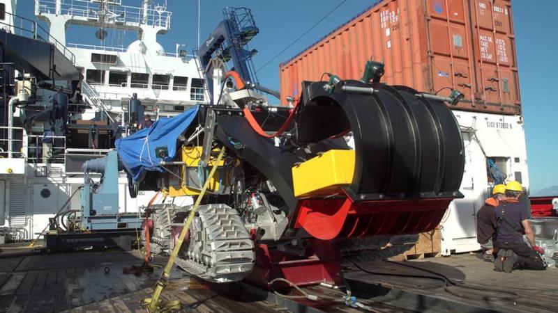Deep sea mining - BBC News