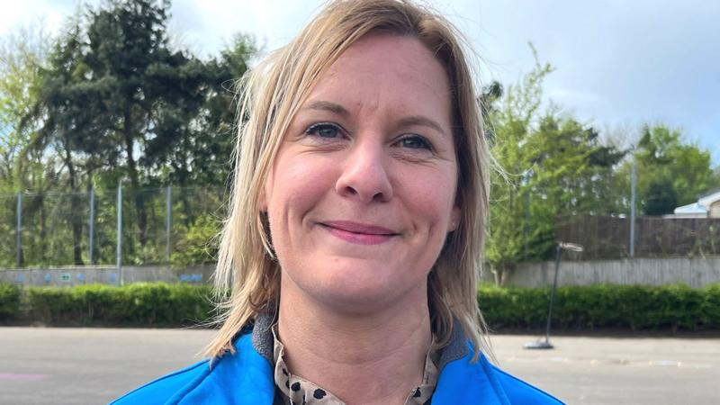 Intervention as one in four school starters not toilet trained - BBC News