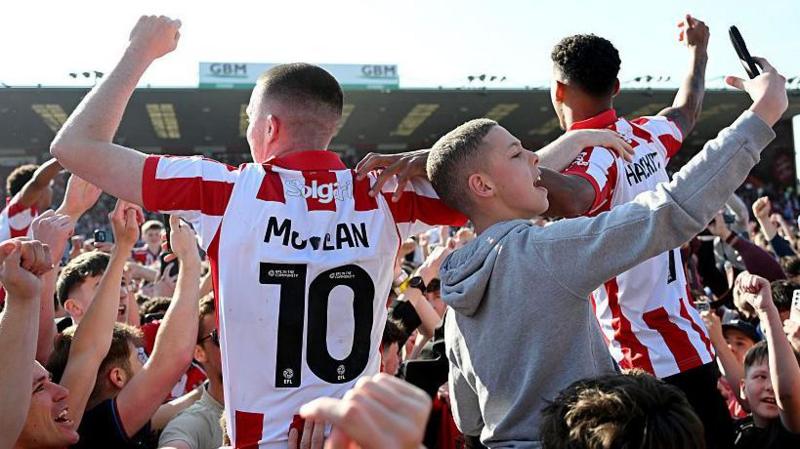 League One - BBC Sport