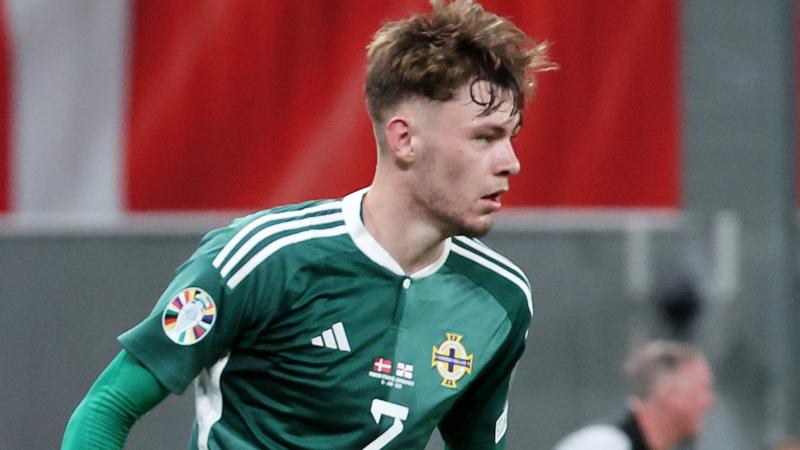 Northern Ireland Men's Football Team - BBC Sport