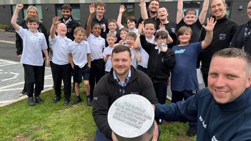 New special school officially opens in Shepshed - BBC News