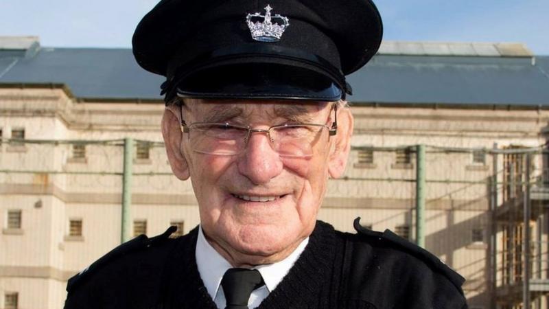 'Dark tourism' reactions at Peterhead Prison Museum researched - BBC News