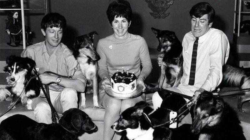 Biddy Baxter: Blue Peter's formidable editor dies aged 92 - BBC News