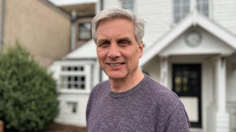 'Cottam Power Station chimney stack was part of our village' - BBC News