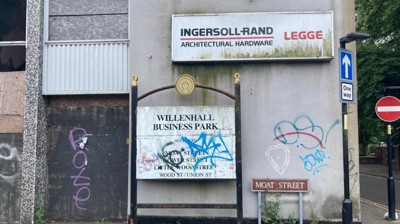 Willenhall group hopes dig will uncover remains of historical estate ...
