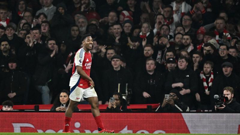 Myles Lewis-Skelly: Arsenal academy star lighting up Emirates - BBC Sport