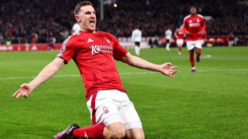 Forest striker Wood signs new deal until 2027 – Sports2day