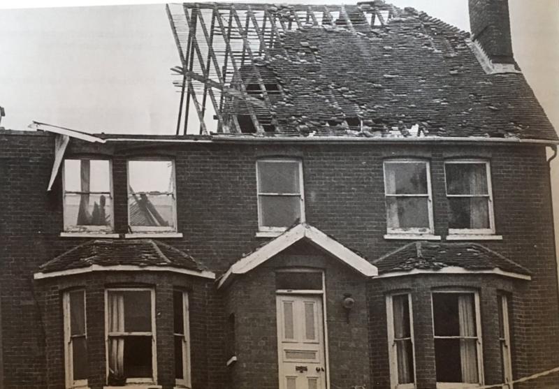 Great Storm 1987: The day 18 people were killed - BBC News