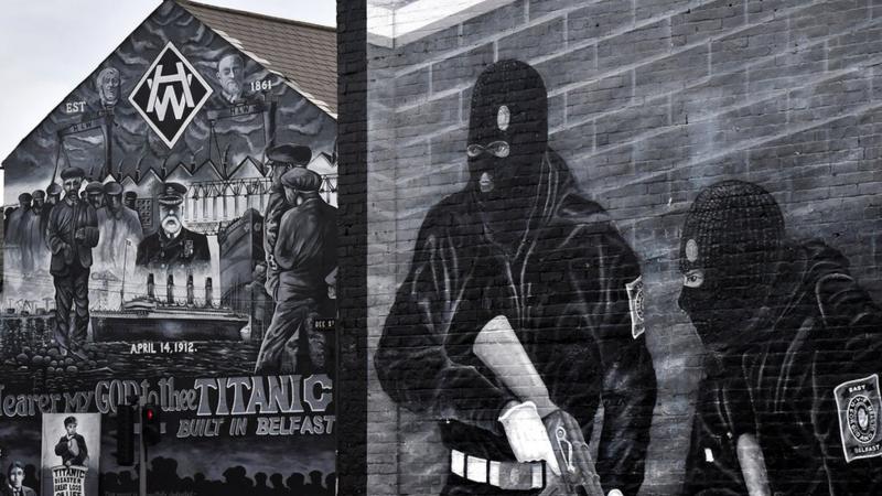 Fodor's Travel removes 'offensive' Belfast murals guide - BBC News