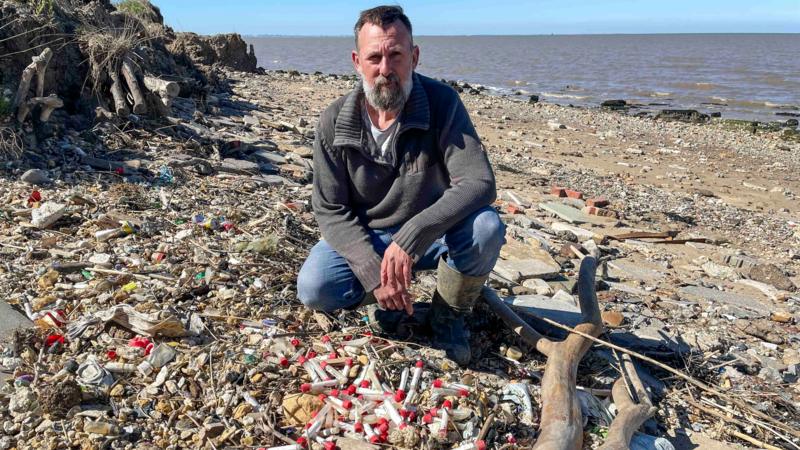 'Disgusting' clinical waste dumped on Sheppey beaches - BBC News