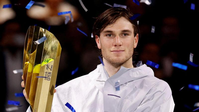 Jack Draper: How British number one has transformed his career - BBC Sport