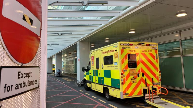 London Ambulance Service sees improved response times - BBC News