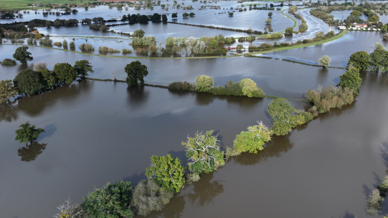 Storm Ciarán: What do you need to know? - BBC Weather