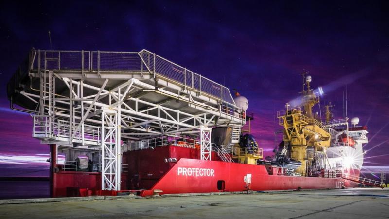 Plymouth-based HMS Protector completes mission to Antarctic - BBC News