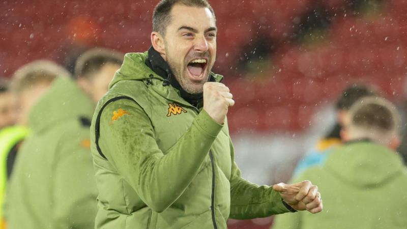 Hull City players rewarded for belief - Selles - BBC Sport