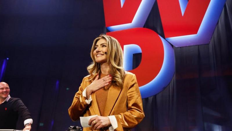 Dutch election: Anti-Islam populist Geert Wilders wins dramatic victory ...