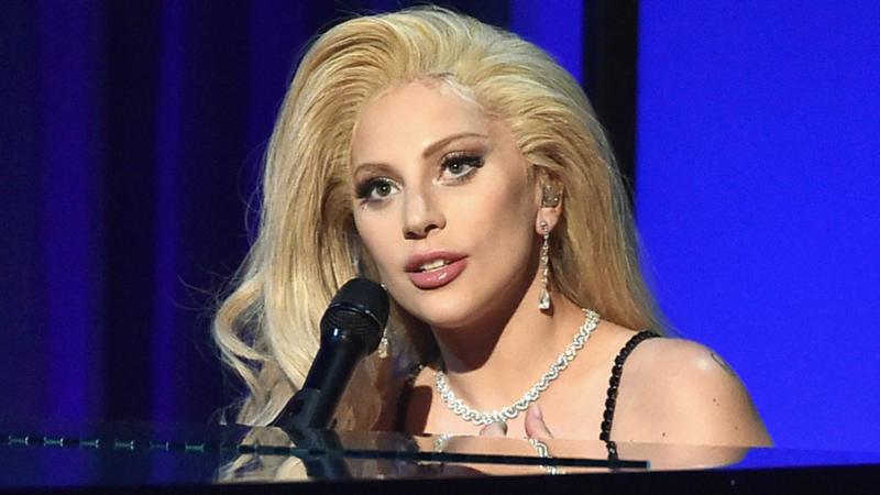 The Big Short award stokes Oscar hopes - BBC News