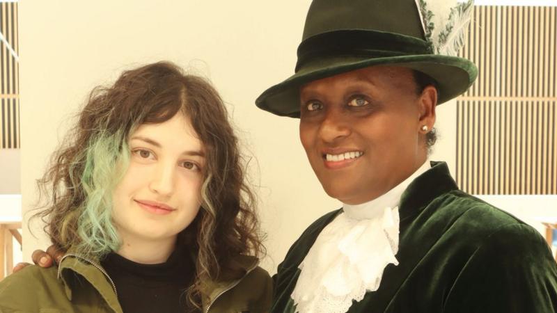 Nottinghamshire student creates uniform for county's high sheriff - BBC ...