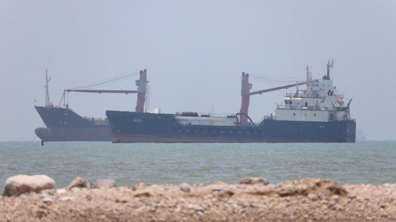 Iran says it's closing Strait of Hormuz and accuses US and Israel of ...