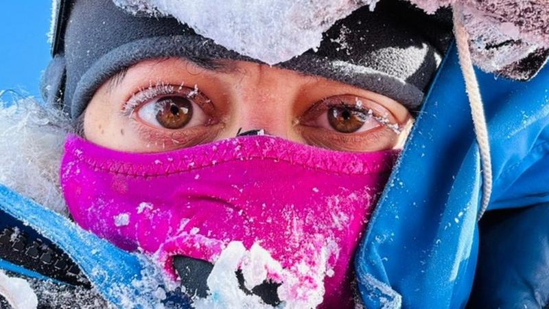 Preet Chandi: Woman sets second world record in polar expedition - BBC News