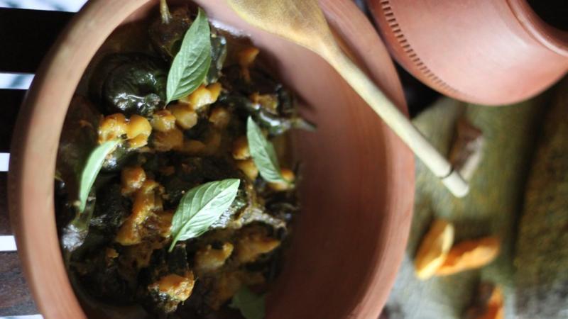 Cooking the world's oldest known curry - BBC News