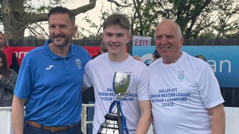 FA Vase: Family-run Hallen FC on 'amazing' run to cup semi-finals - BBC ...