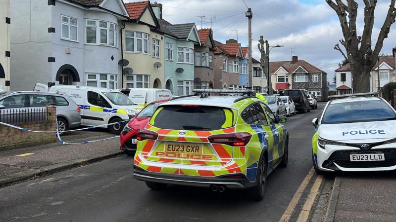 Double attempted murder charge after Southend-on-Sea stabbing - BBC News