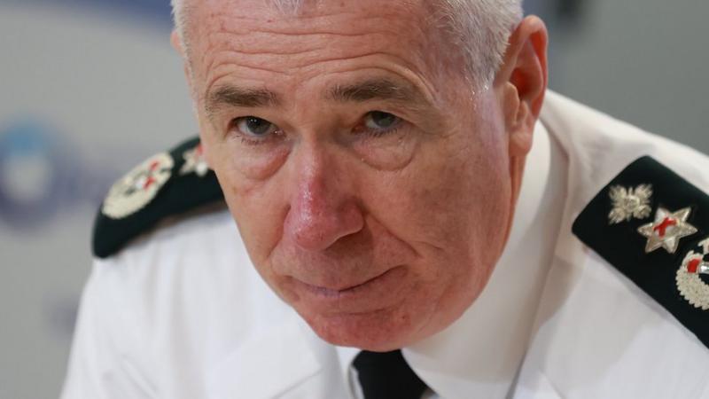 PSNI chief constable aims to lift officer numbers to 7,000 - BBC News