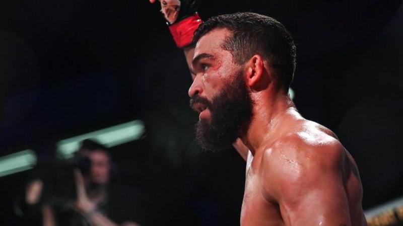 UFC London: Caolan Loughran to face Nathan Fletcher at O2 Arena - BBC Sport