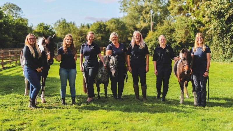 Keysoe International equestrian centre expansion plans unveiled - BBC News