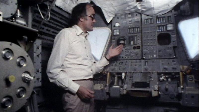 Apollo 11 Moon landing - BBC News