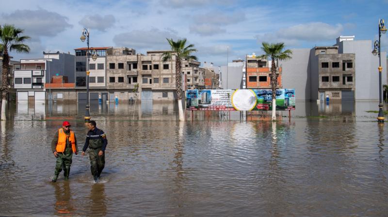 Spain and Portugal reel from the impact of Storm Leonardo - BBC Weather