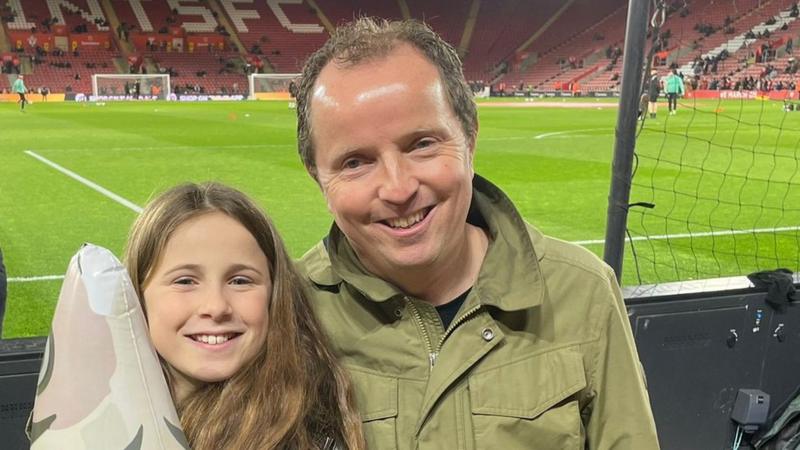 Grimsby Town fans hail 'surreal' FA Cup 5th round victory - BBC News