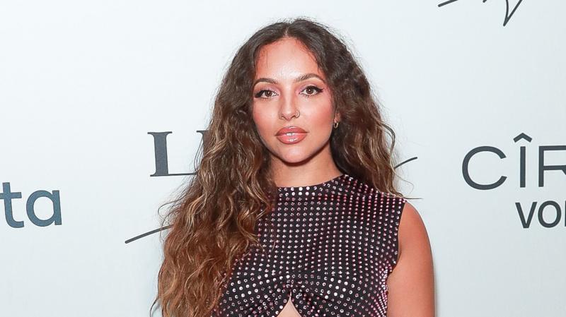 JADE kicks off UK solo tour with Belfast gig at Ulster Hall - BBC News