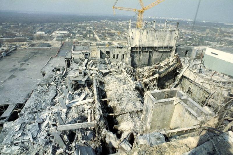 Chernobyl survivors assess fact and fiction in TV series - BBC News