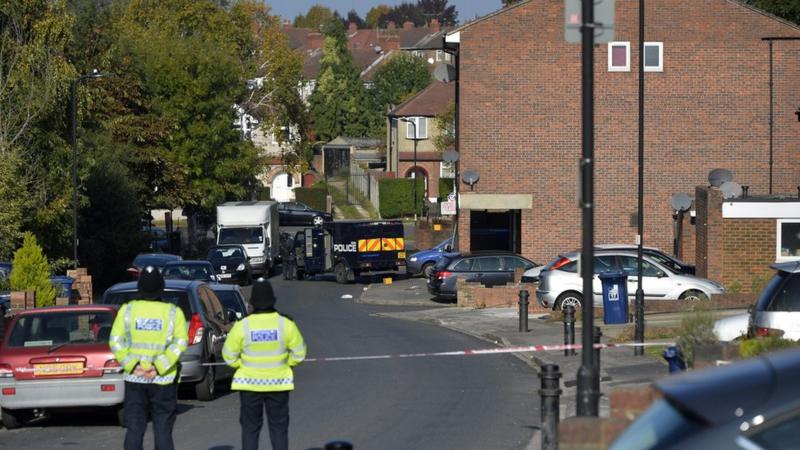 Northolt armed stand-off ends as police enter house - BBC News