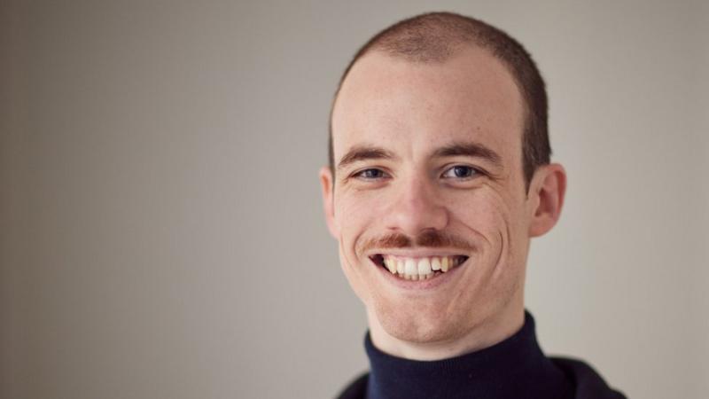 'Journalists are feeding the AI hype machine' - BBC News